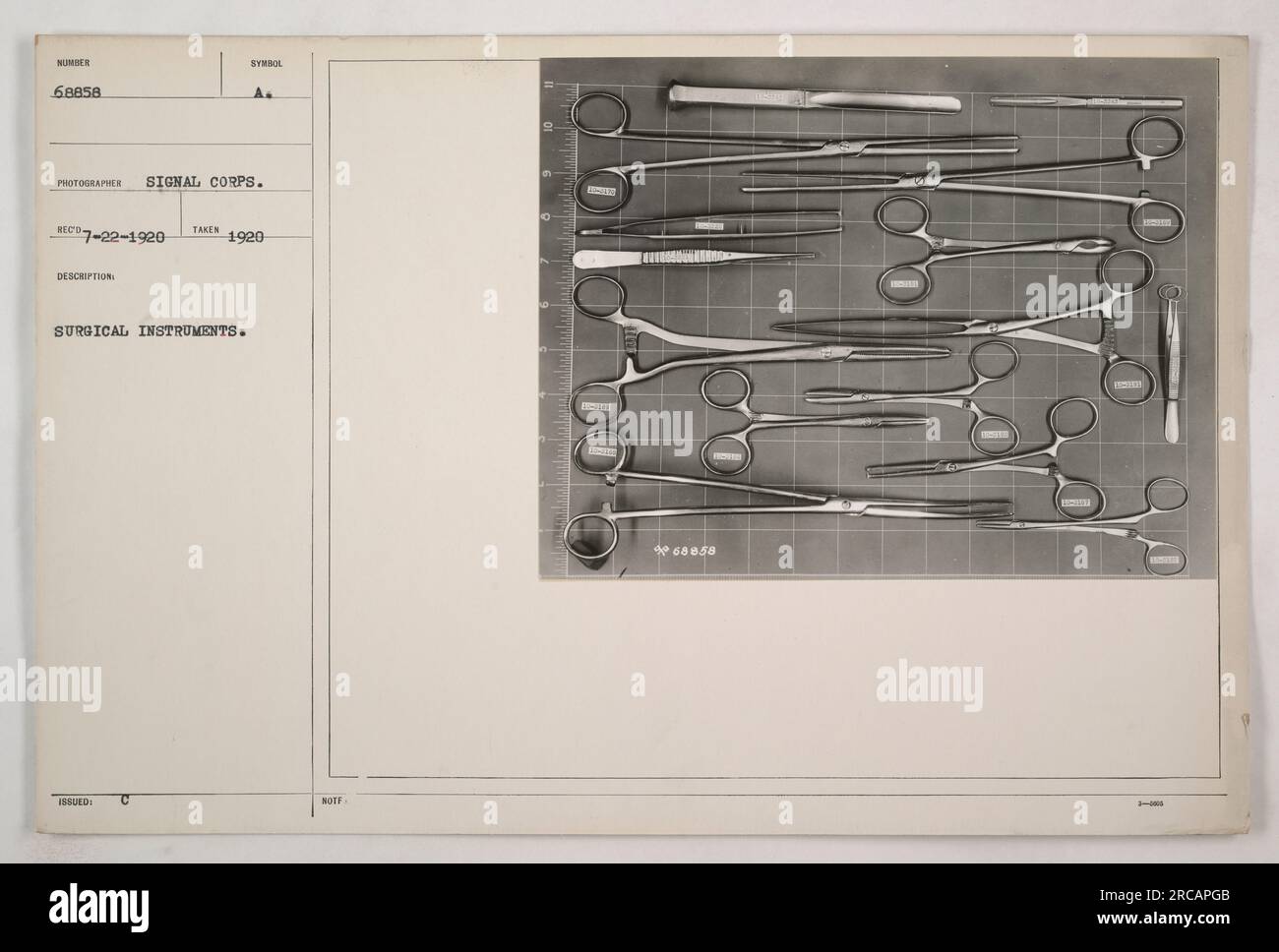 Surgical instruments of ww1 hi-res stock photography and images - Alamy