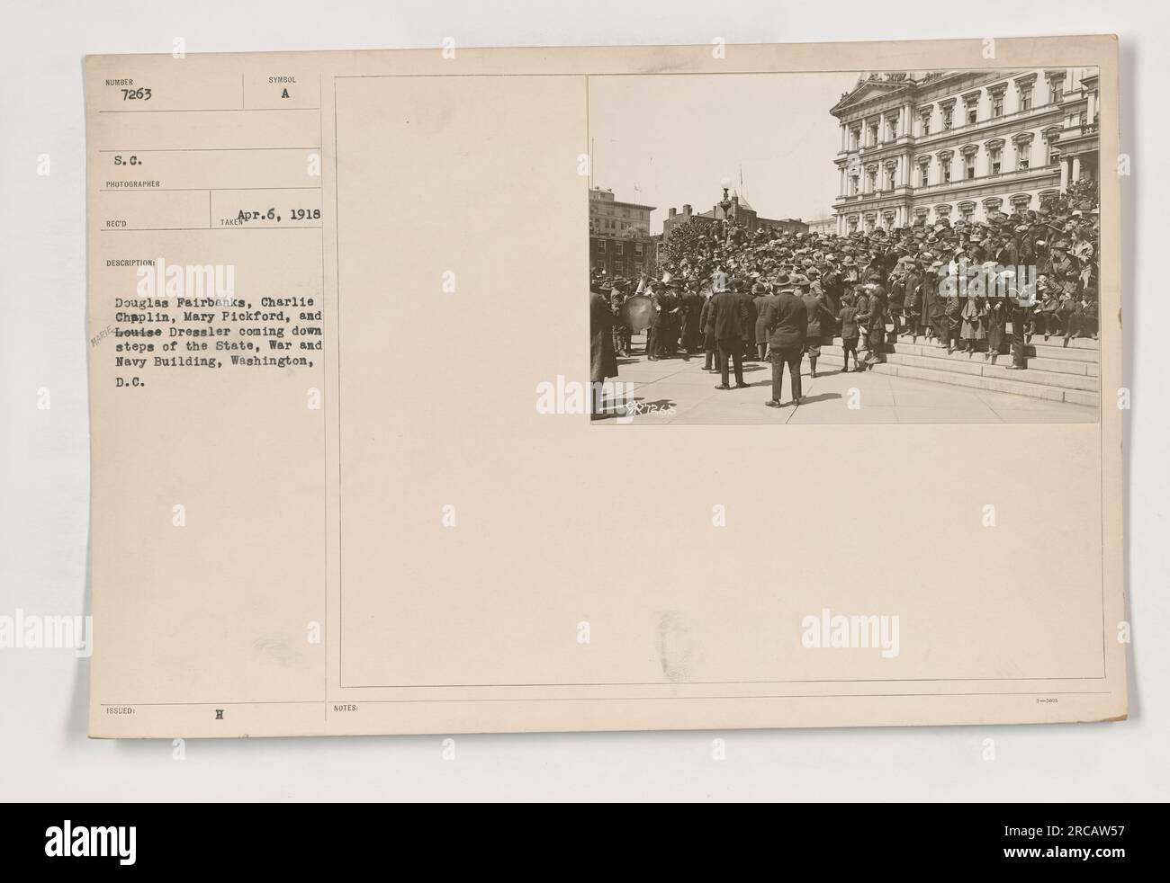 Actors Douglass Fairbanks, Charlie Chaplin, Mary Pickford, and Marie ...