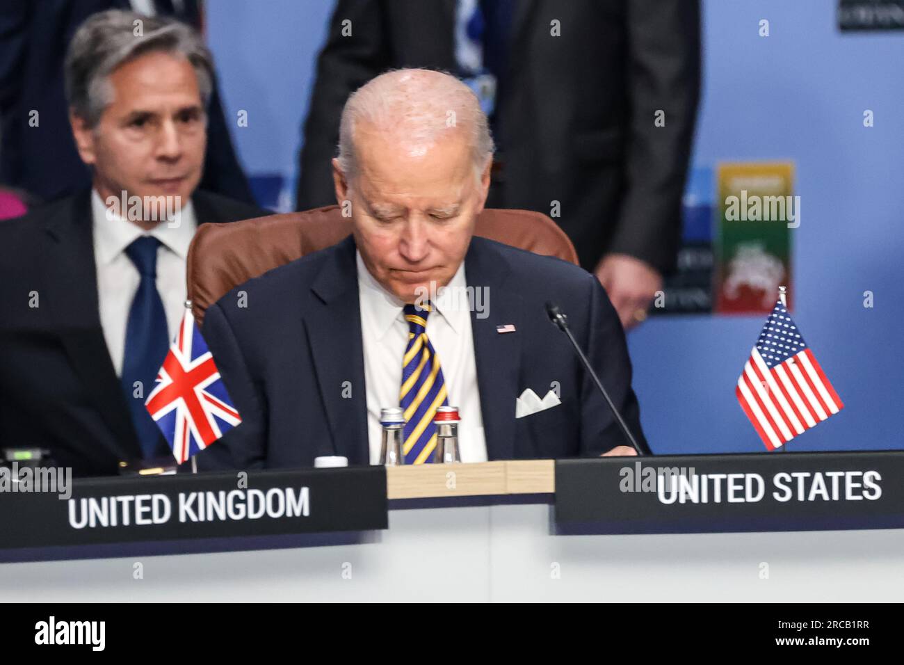 Nato conference table hi-res stock photography and images - Alamy