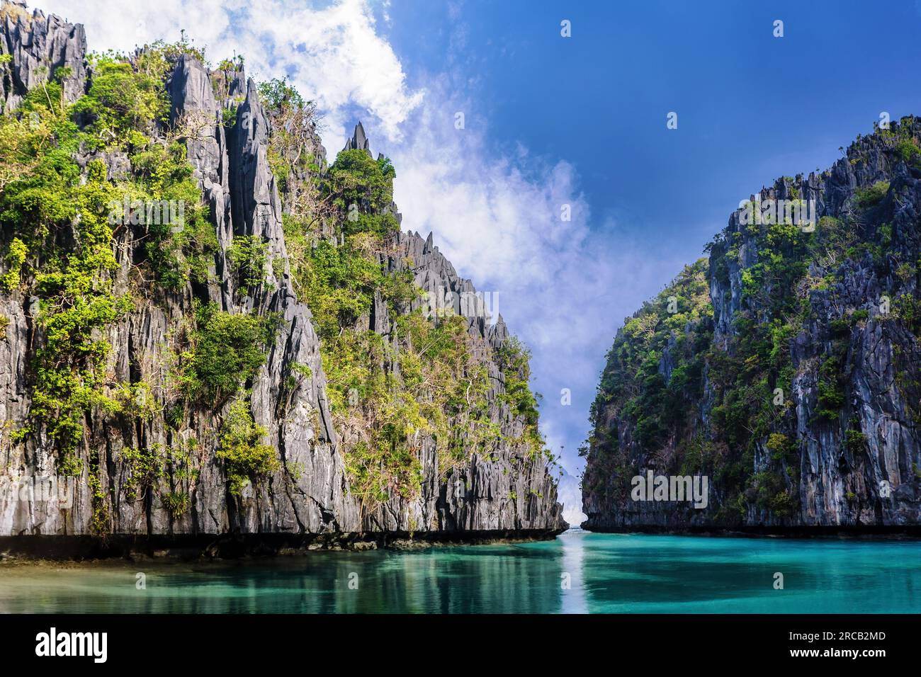 Inside the Big Lagune, Backuit Archipelago, Palawan, Philippines ...