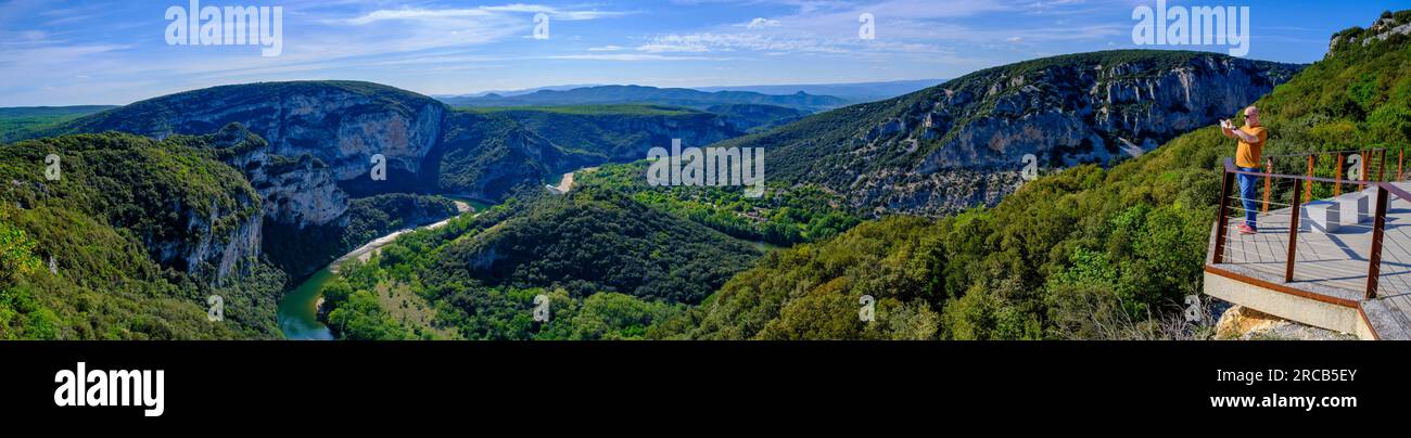 Viewpoints on the river bends, Ardeche, Ardeche Gorge, Gorges de l ...