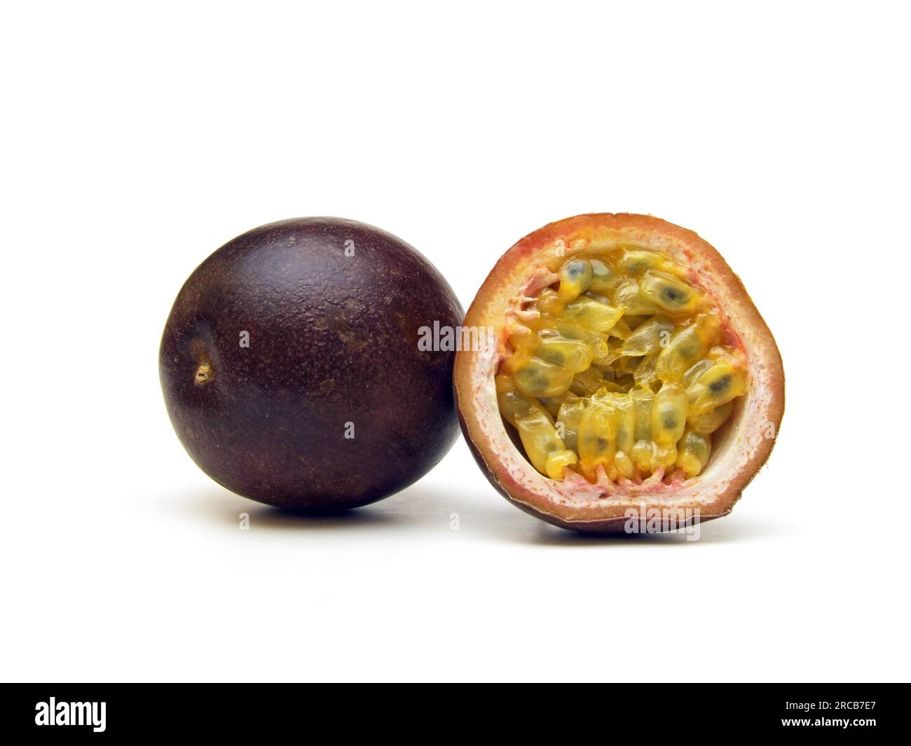 Passion fruit (Passiflora edulis Stock Photo - Alamy