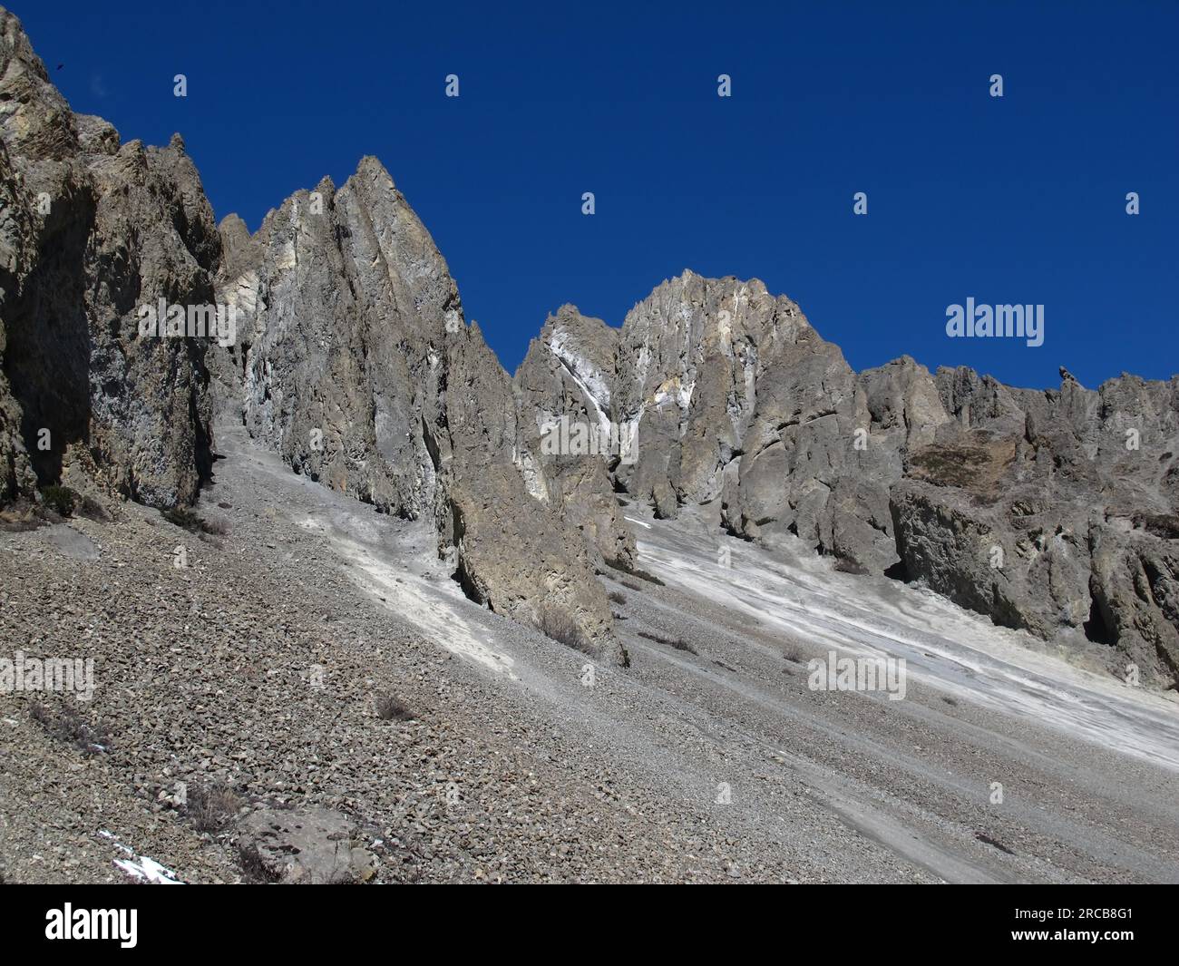 Limestone cliffs in the Annapurna Conservation Area, Nepal Stock Photo ...