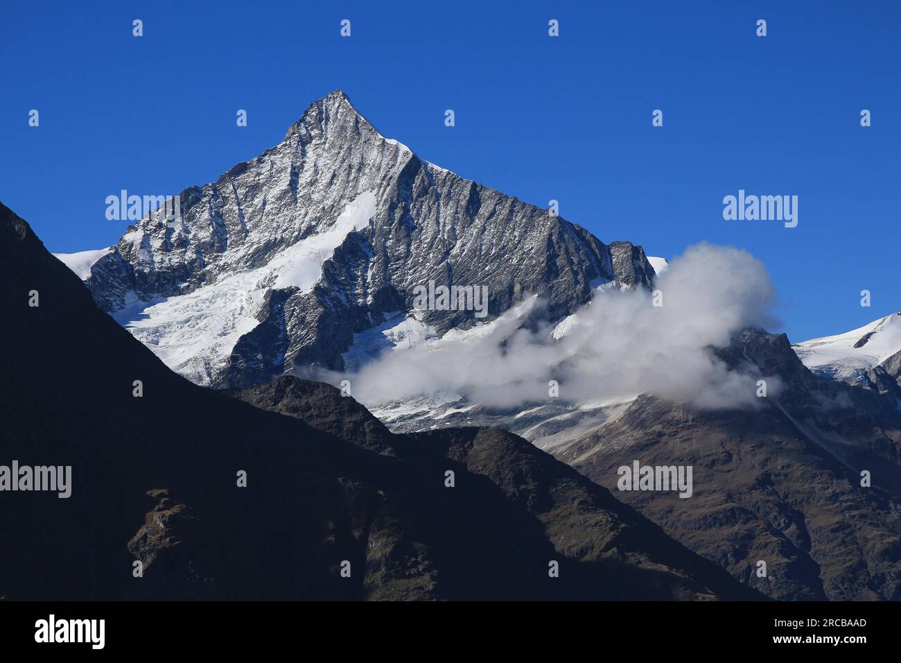 Mountain calendar hi-res stock photography and images - Alamy