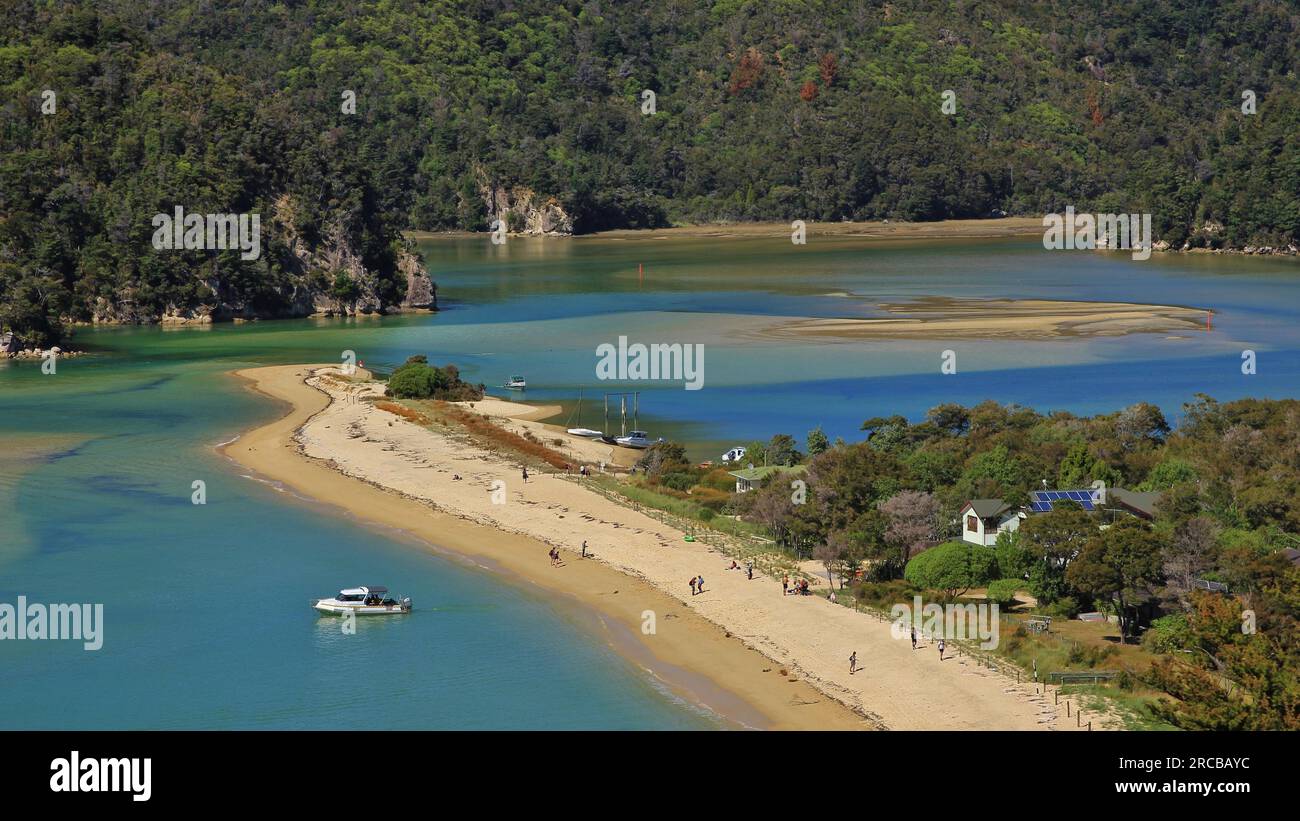 Beach in the Torrent Bay. Abel Tasman National Park, New Zealand Stock ...