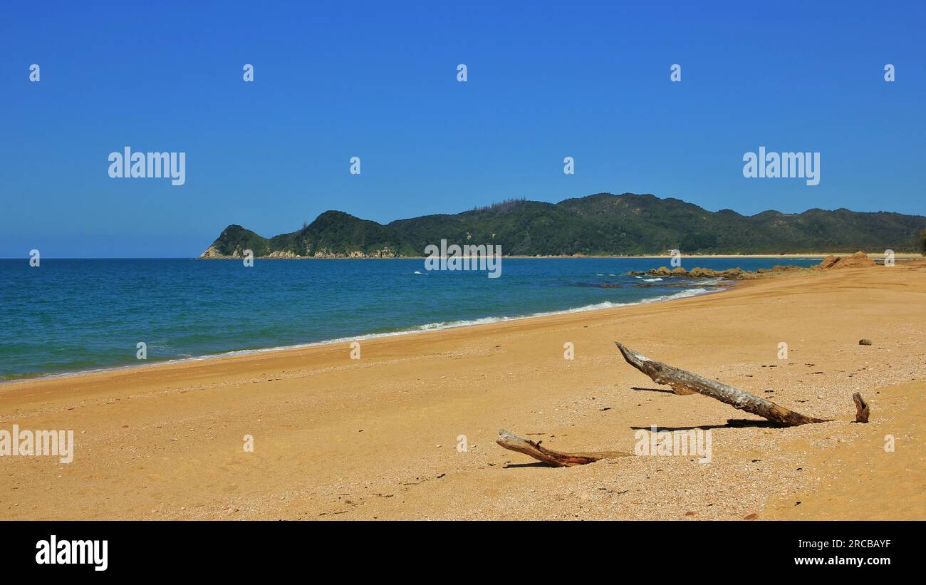 Alpine beach hi-res stock photography and images - Alamy