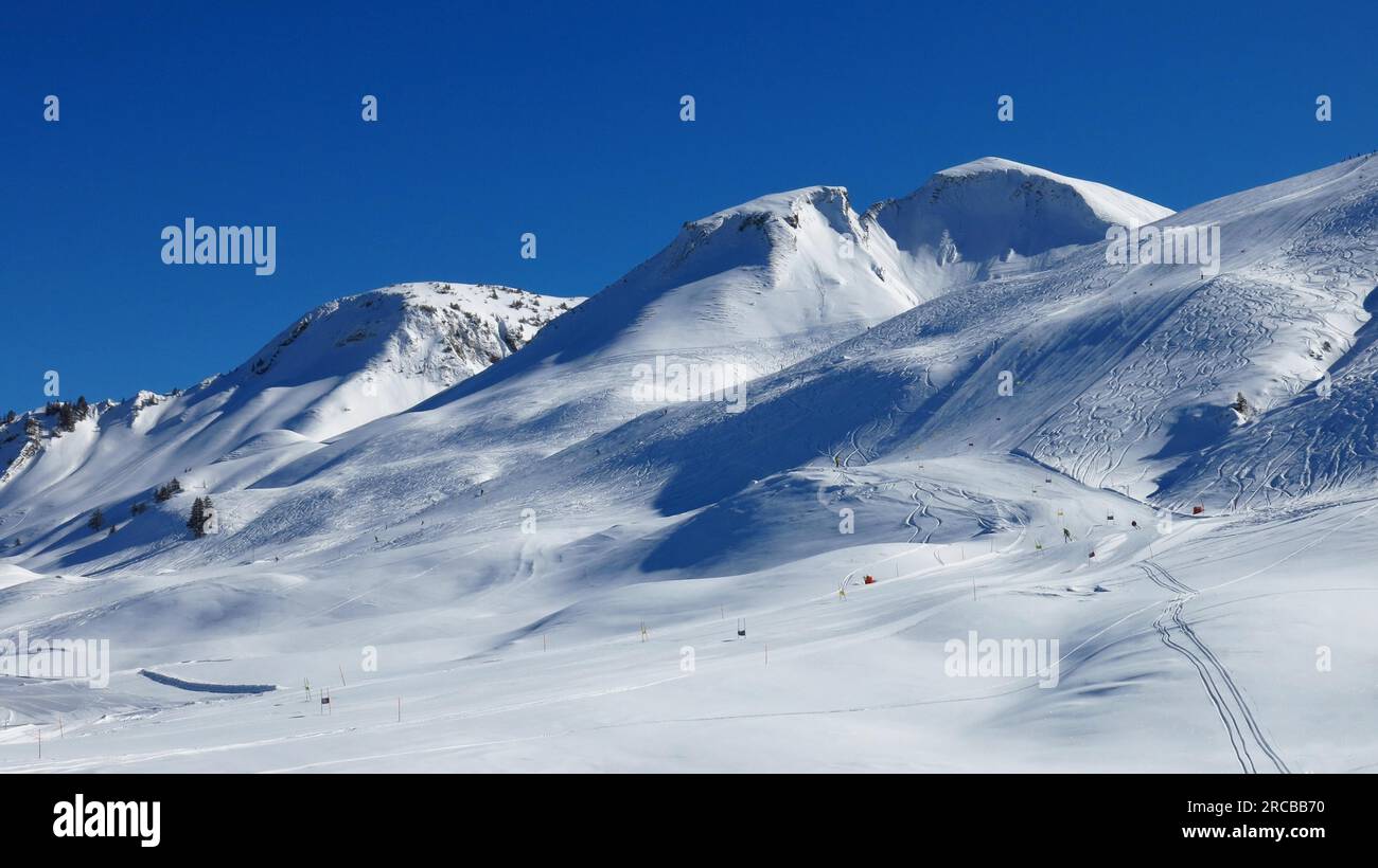 Ski slopes of the Stoos ski area, Switzerland. Mt Chalberstockli Stock ...