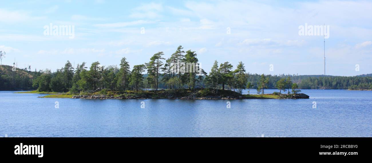 Nordic lake small island hi-res stock photography and images - Alamy
