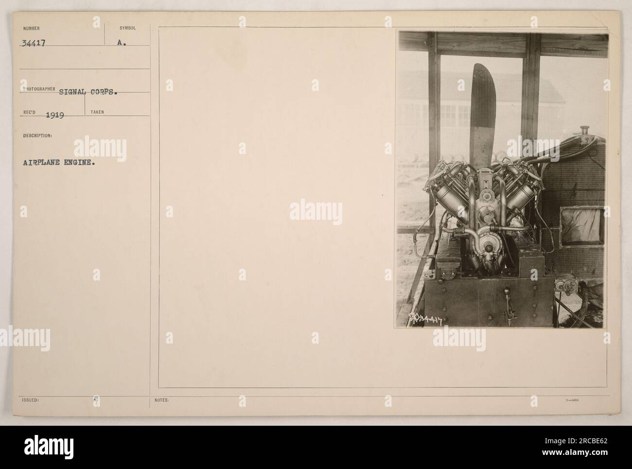 Aircraft maintenance during world war one hi-res stock photography and ...