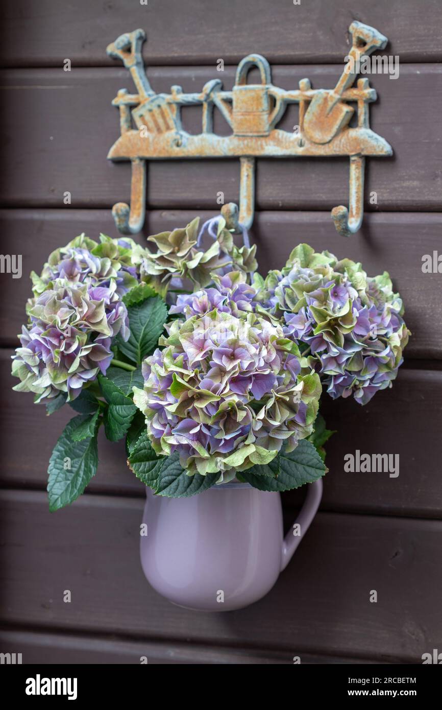 Garden hook rail hi-res stock photography and images - Alamy