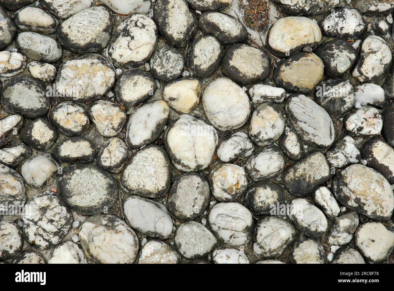 Pebble stone road hi-res stock photography and images - Alamy