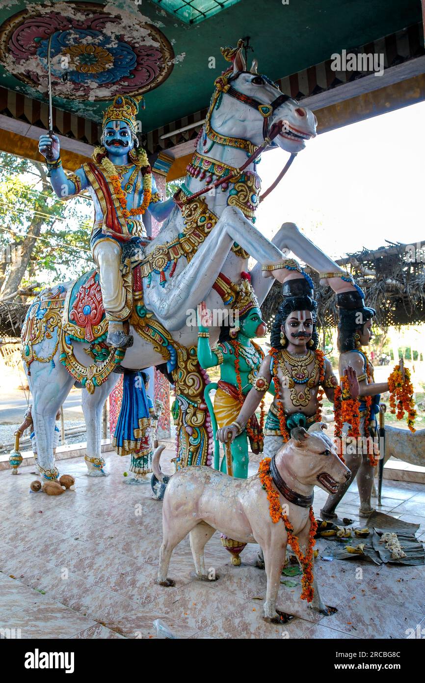 Village guardian deity Ayyanar on horseback near Vadalur, Neyveli ...