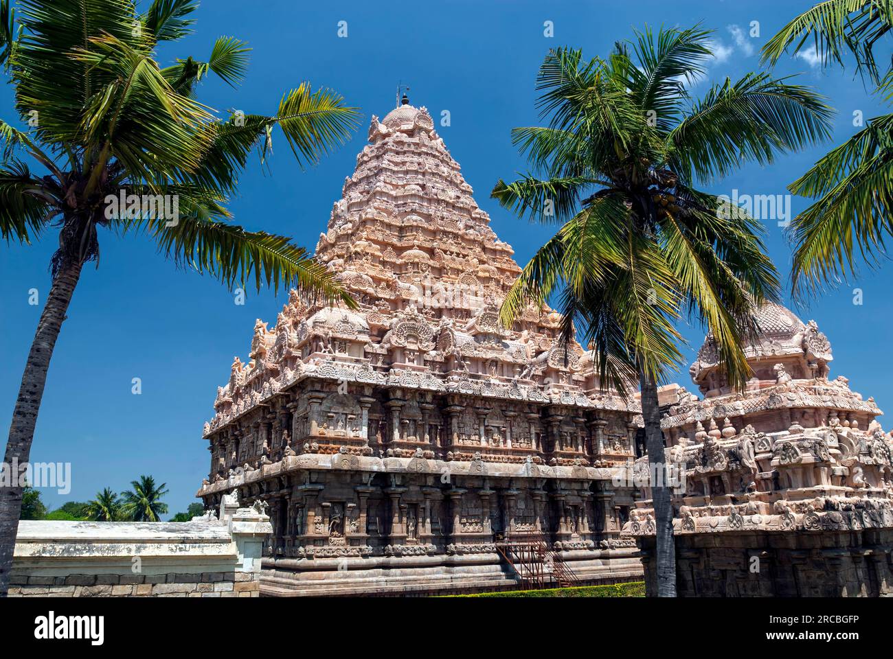 11th century Arulmigu Peruvudaiyar Brihadisvara Temple in Gangaikonda ...