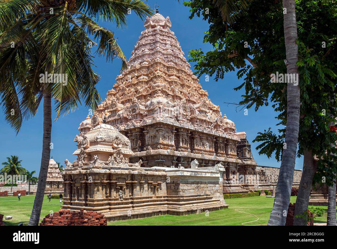 11th century Arulmigu Peruvudaiyar Brihadisvara Temple in Gangaikonda ...