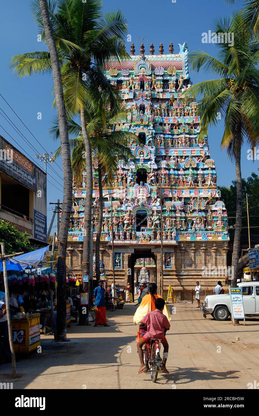 Rahu Raaghu Tirunageswaram Naganathar temple for the moon ascending ...
