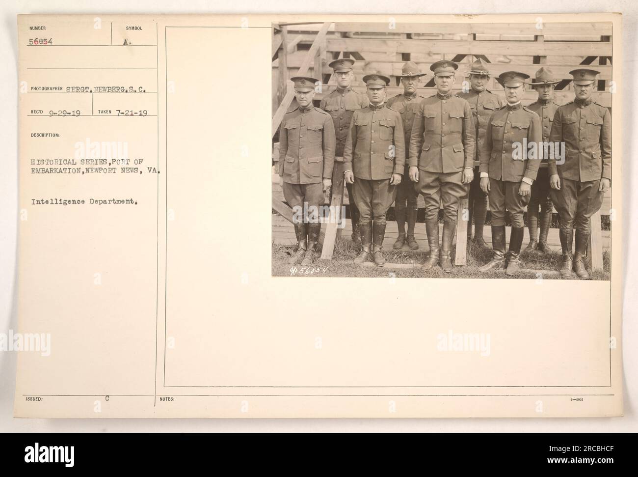 U.S. soldiers boarding a ship at the Port of Embarkation in Newport ...