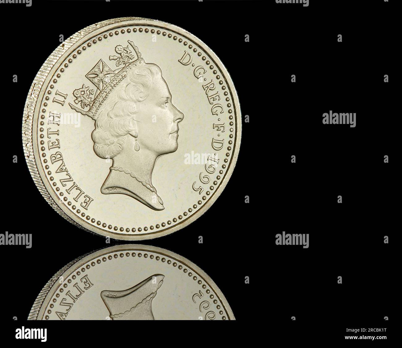 1995 One Pound coin with the 3rd coin portrait of Queen Elizabeth II by ...