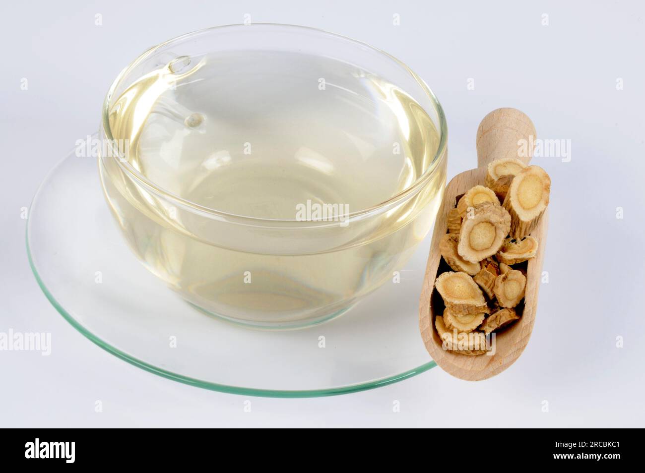 Cup membrane milk root tea (Astragalus membranaceus) (Astragali Radix ...