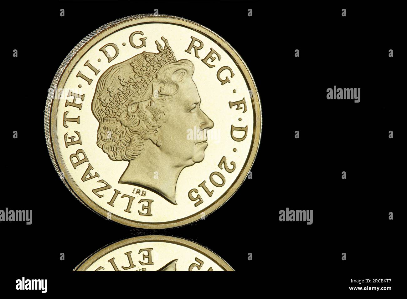 2015 One Pound coin with the Shield design and the 4th coin portrait of ...