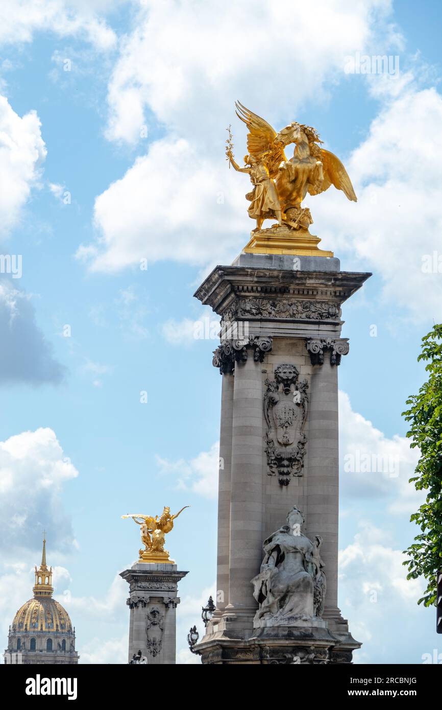 Travel photo od the architecture in Paris Stock Photo - Alamy