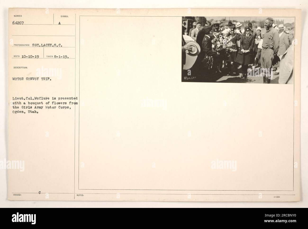 Female lieutenant in us army hi-res stock photography and images - Alamy