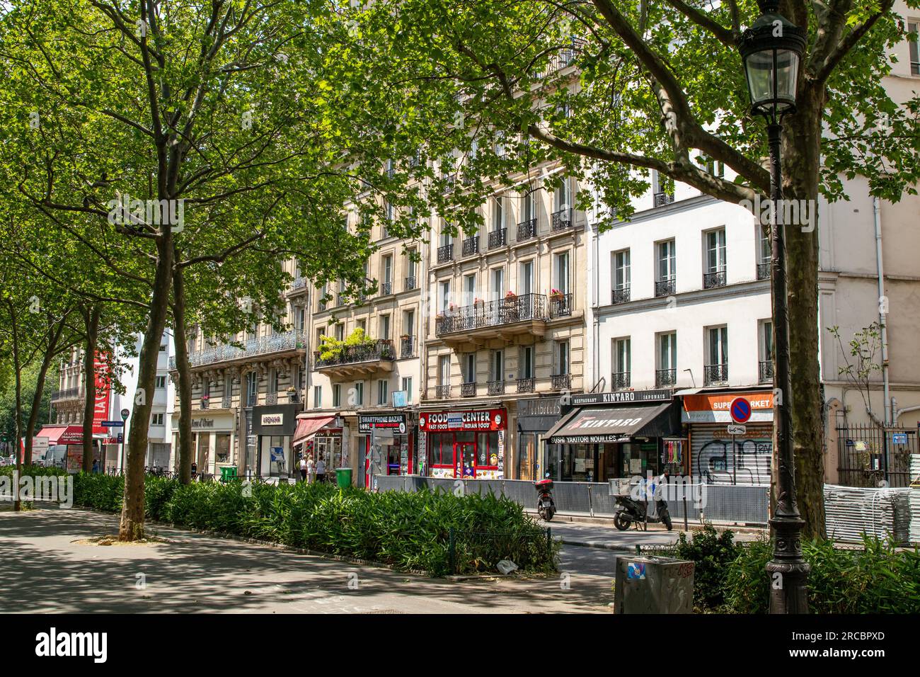 Travel photo od the architecture in Paris Stock Photo - Alamy