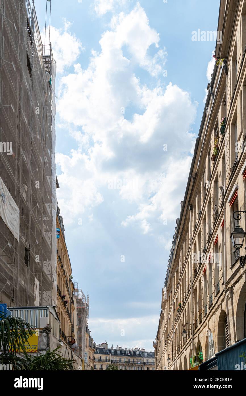 Travel photo od the architecture in Paris Stock Photo - Alamy