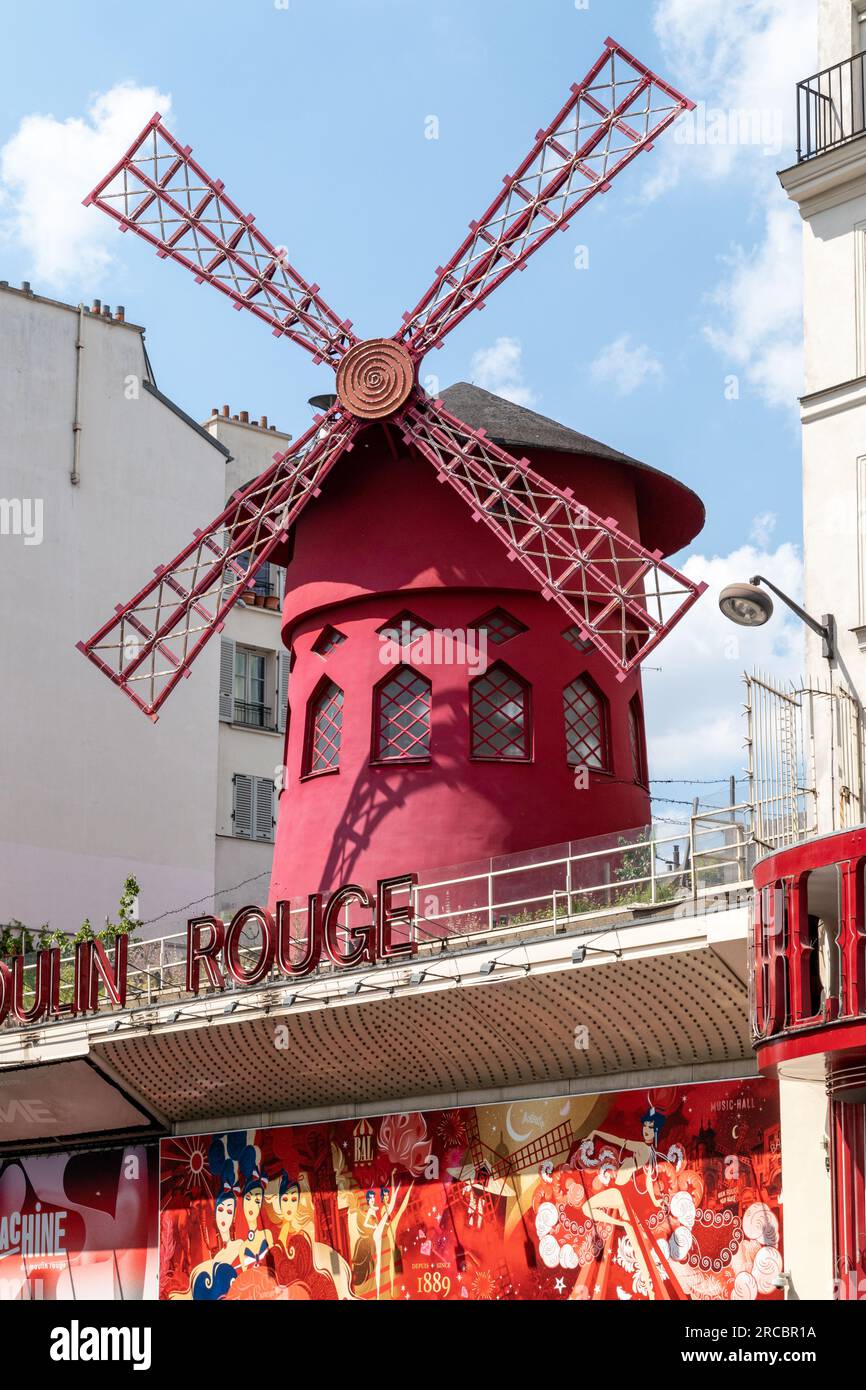 Travel photo od the architecture in Paris Stock Photo - Alamy