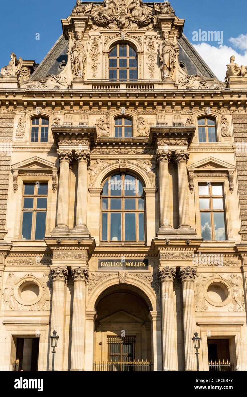 Travel photo od the architecture in Paris Stock Photo - Alamy