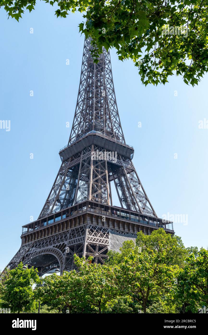 Unique photo of the Eiffel Tower in Paris Stock Photo - Alamy