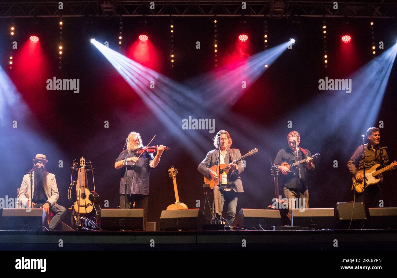 Dog Show Sessions, Show of Hands and Track Dogs playing live on stage ...