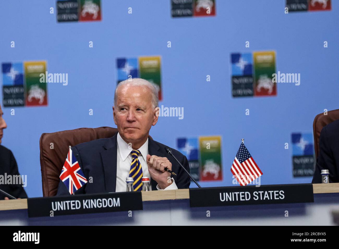 Nato conference table hi-res stock photography and images - Alamy