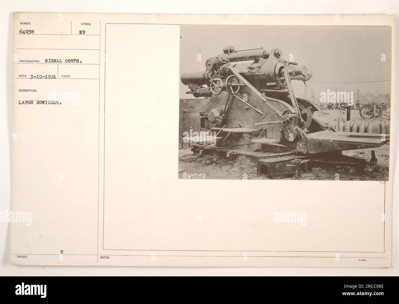 Us army field artillery howitzer hi-res stock photography and images ...