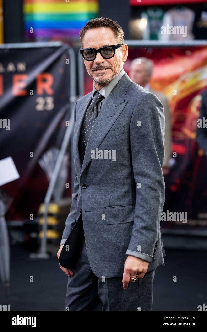 Robert Downey Jr. poses for photographers upon arrival at the premiere ...