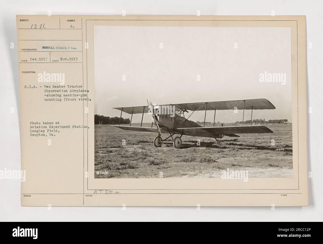 Two seater tractor observation hi-res stock photography and images - Alamy