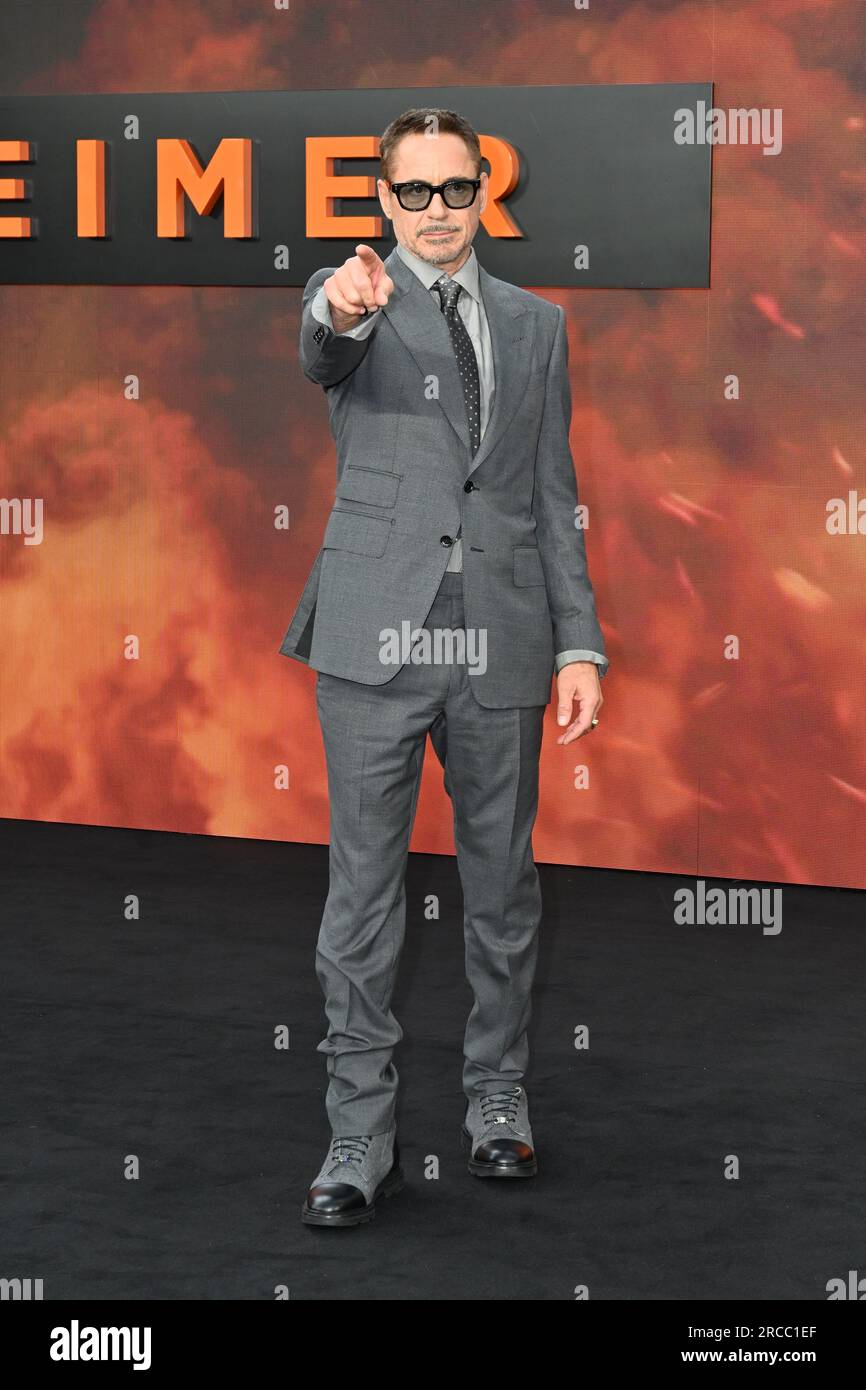 Oppenheimer robert downey jr hi-res stock photography and images - Alamy