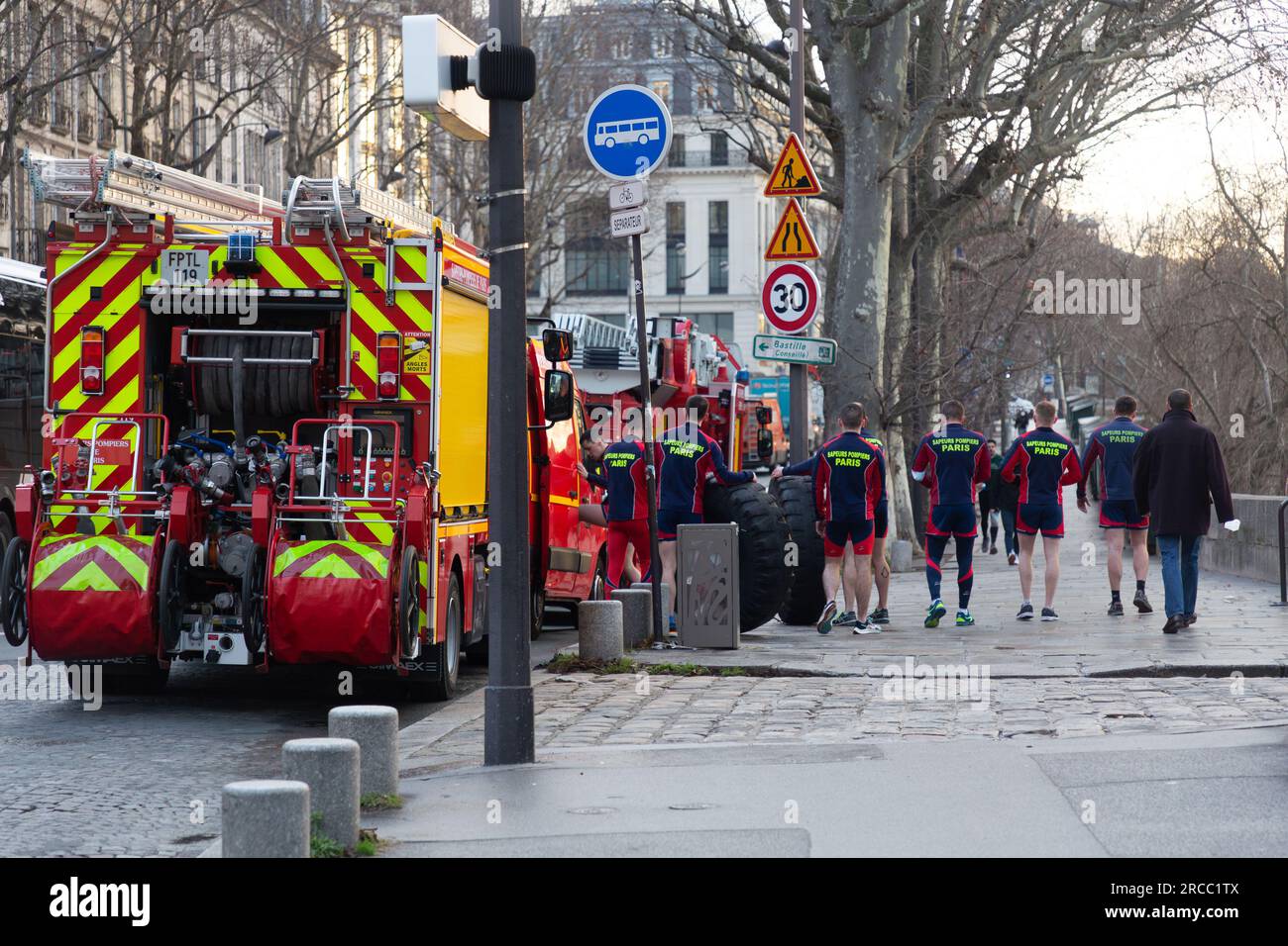 Fire truck in paris street hi-res stock photography and images - Alamy