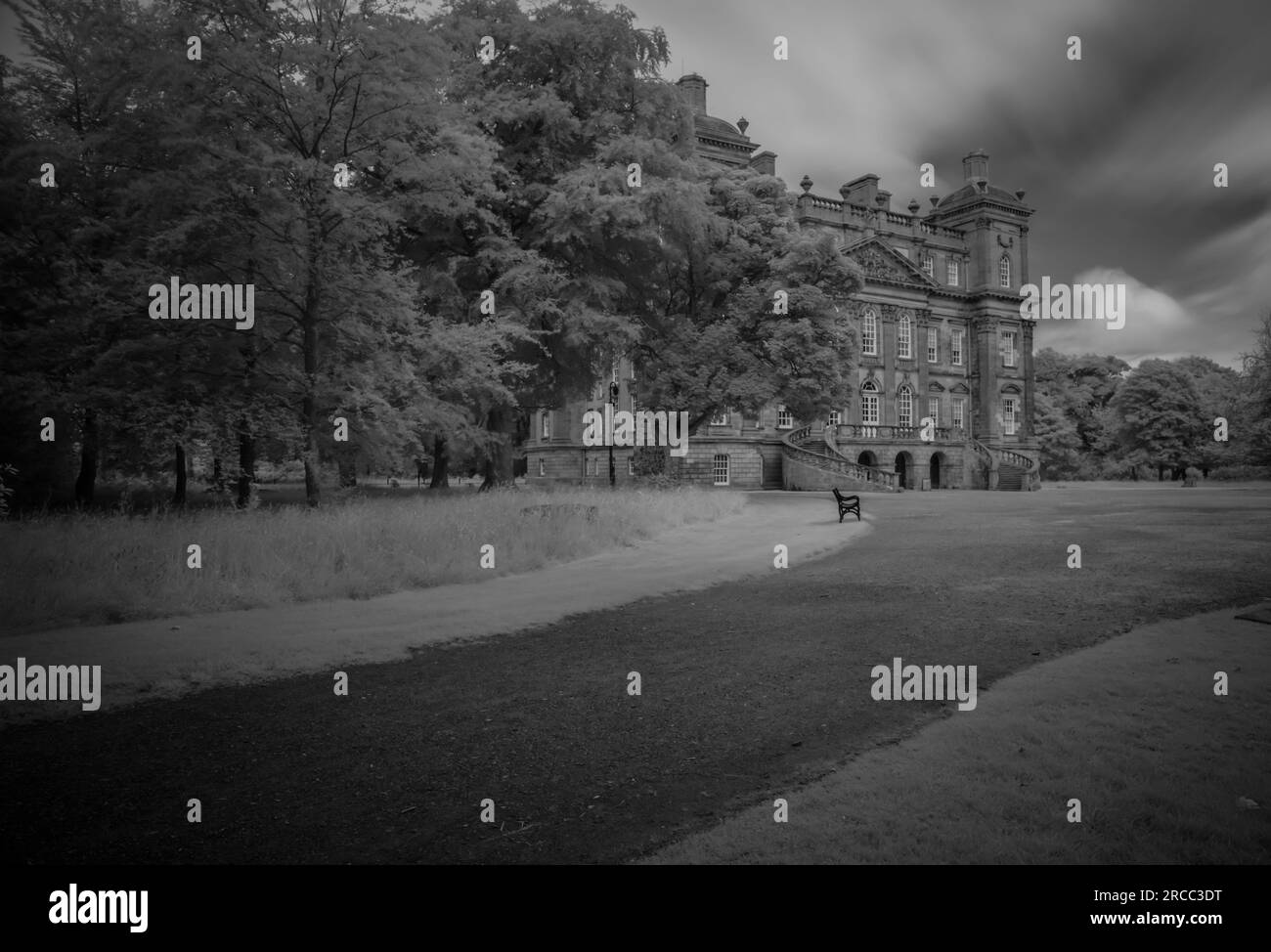 Grand country house uk Black and White Stock Photos & Images - Alamy