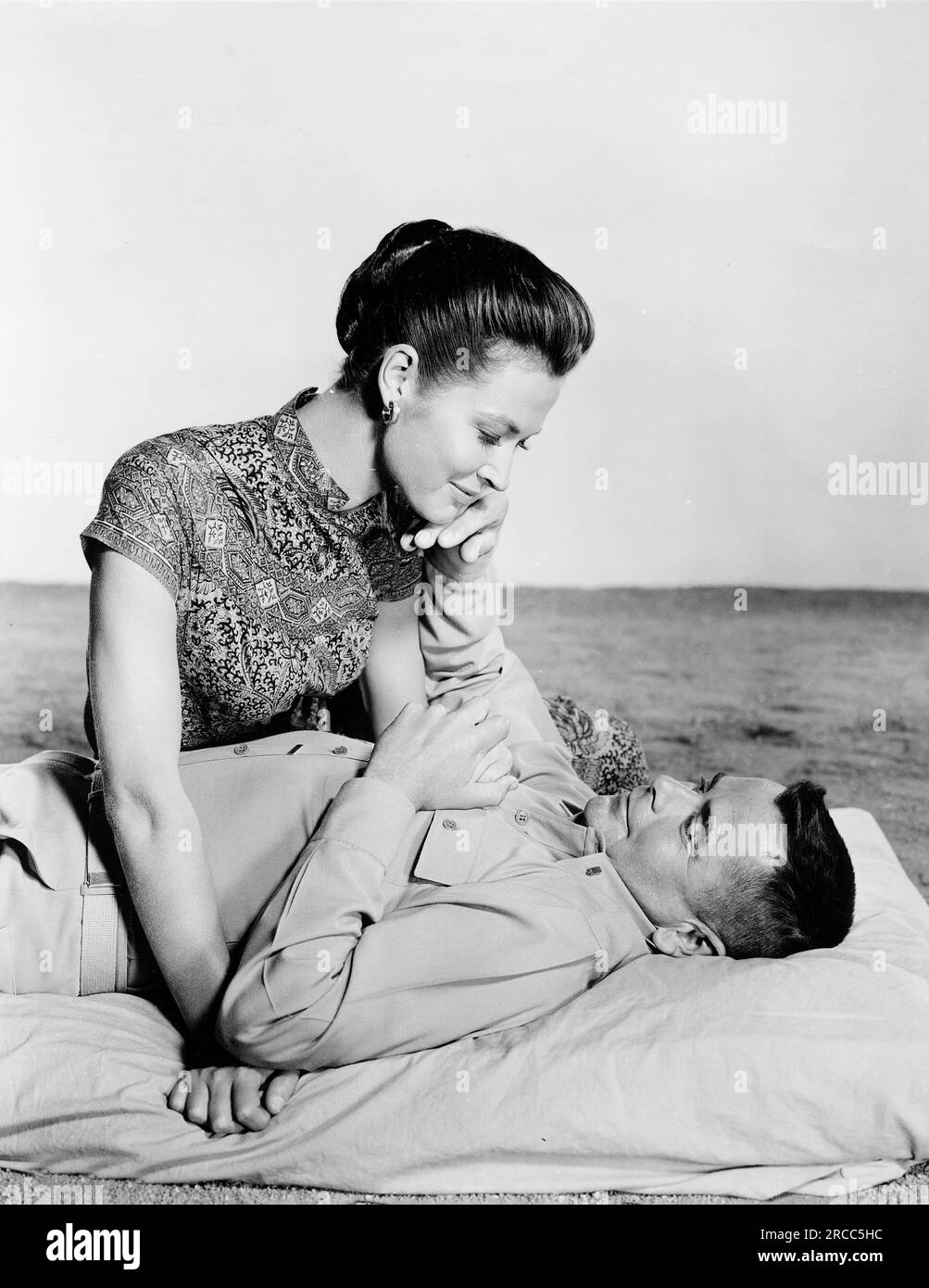 Glenn ford 1957 hi-res stock photography and images - Alamy