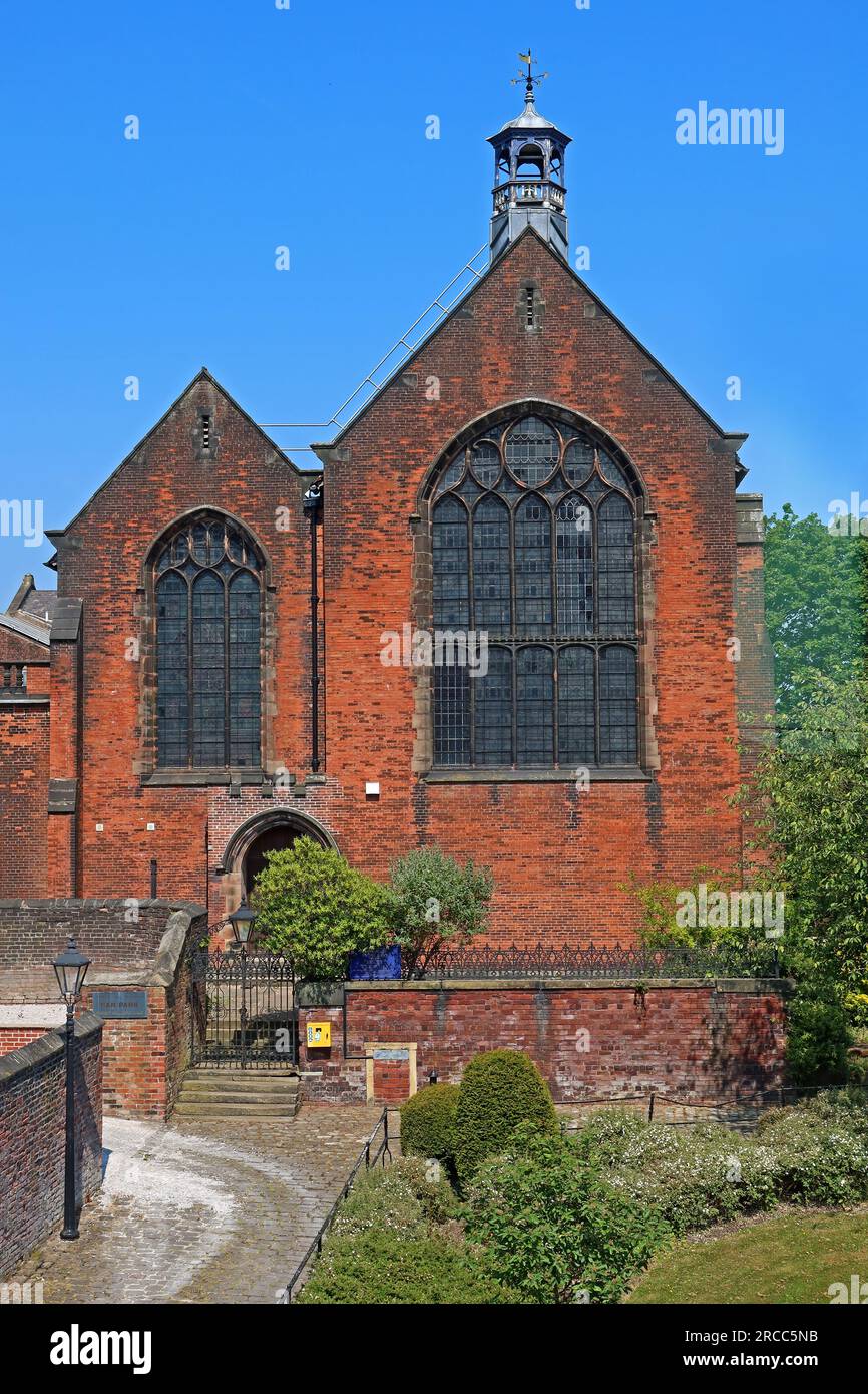 St mary in the baum rochdale hi-res stock photography and images - Alamy