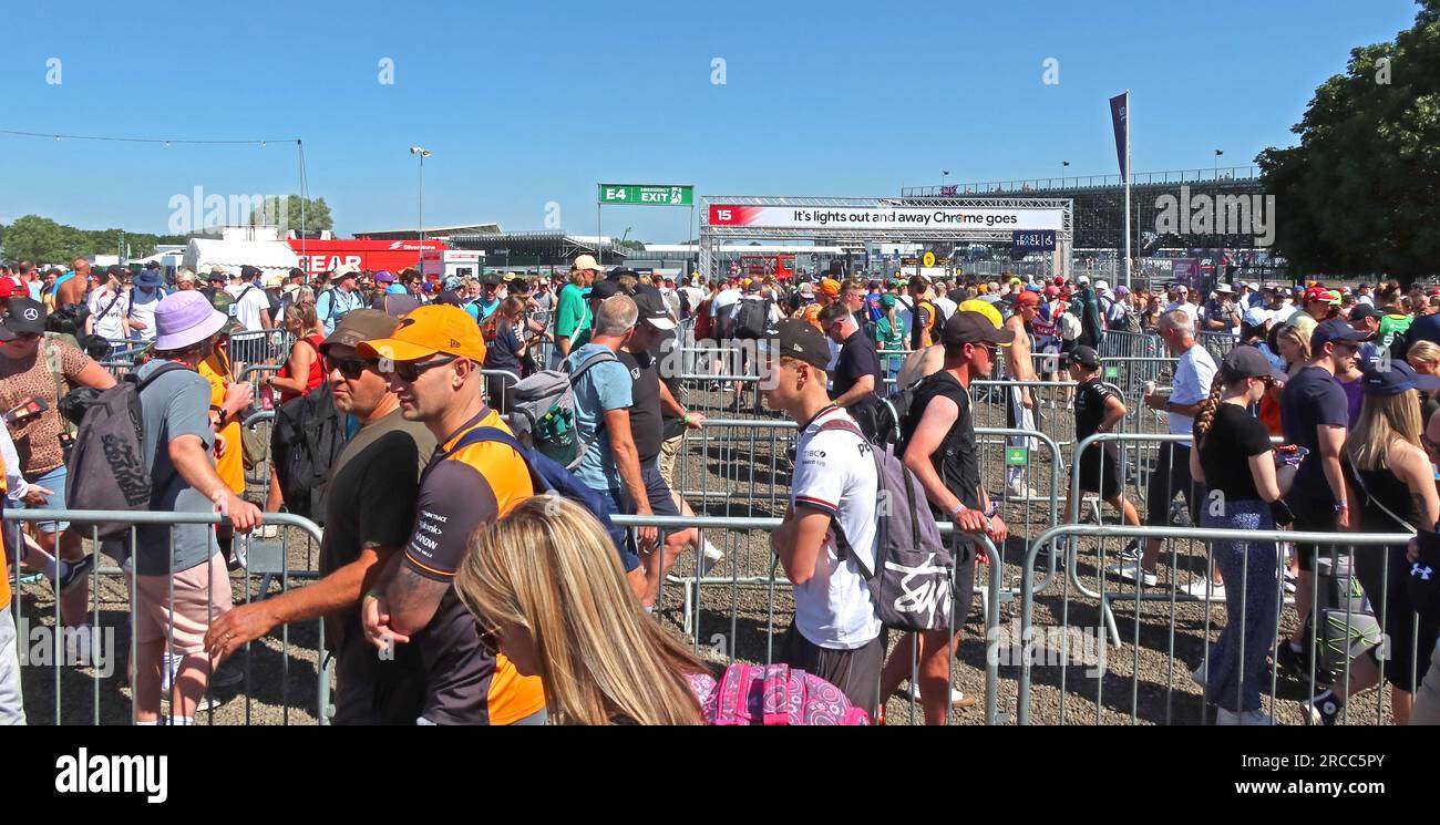 Silverstone gp gates hi-res stock photography and images - Alamy