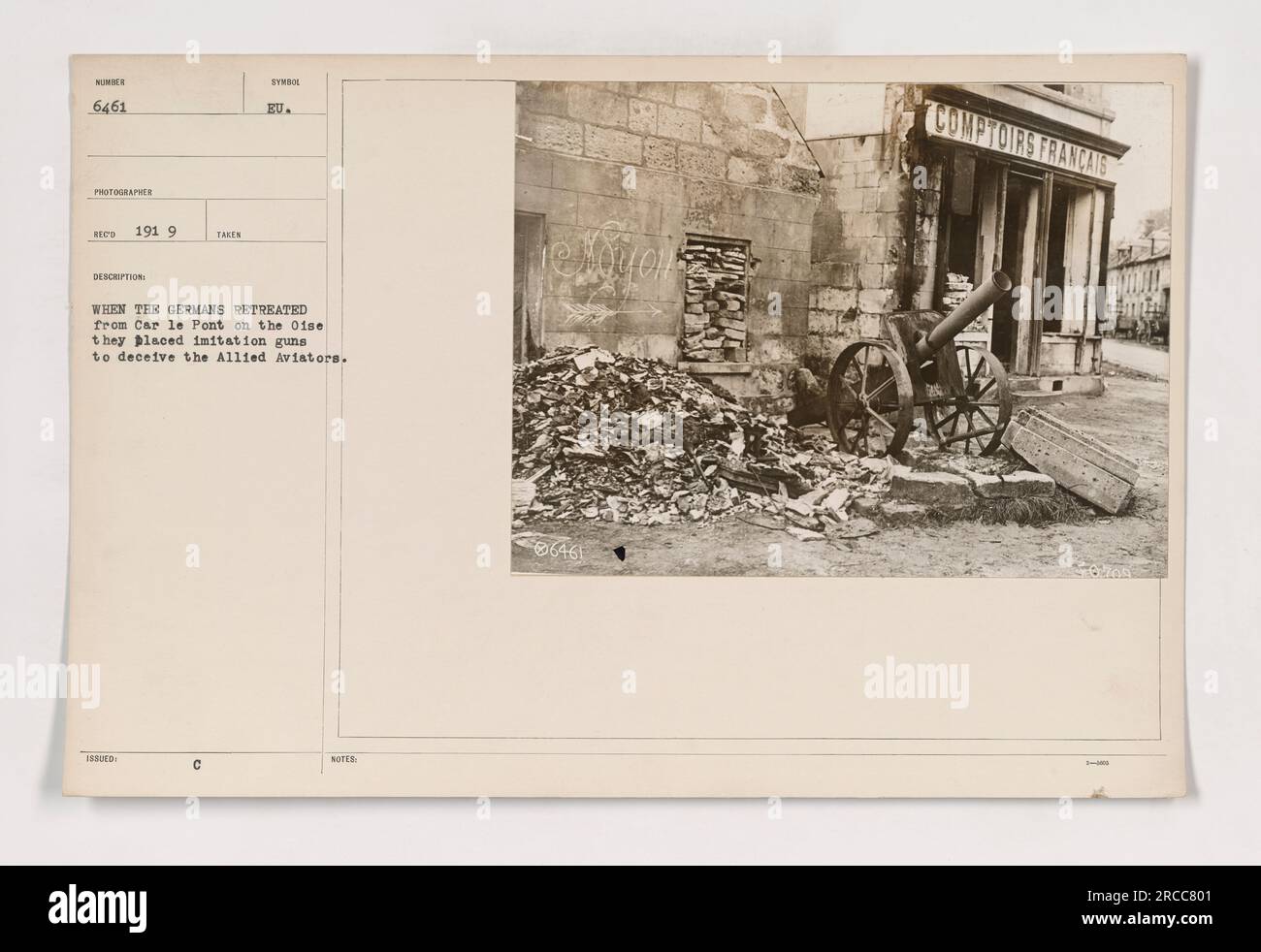 Military retreat techniques hi-res stock photography and images - Alamy