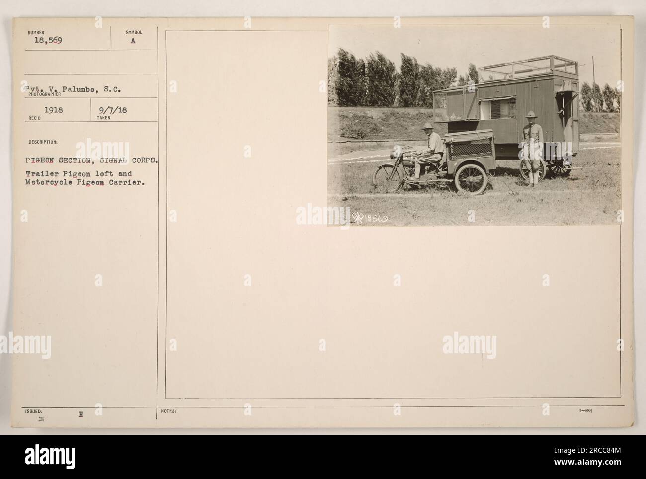 Motorcycle pigeon carrier hi-res stock photography and images - Alamy