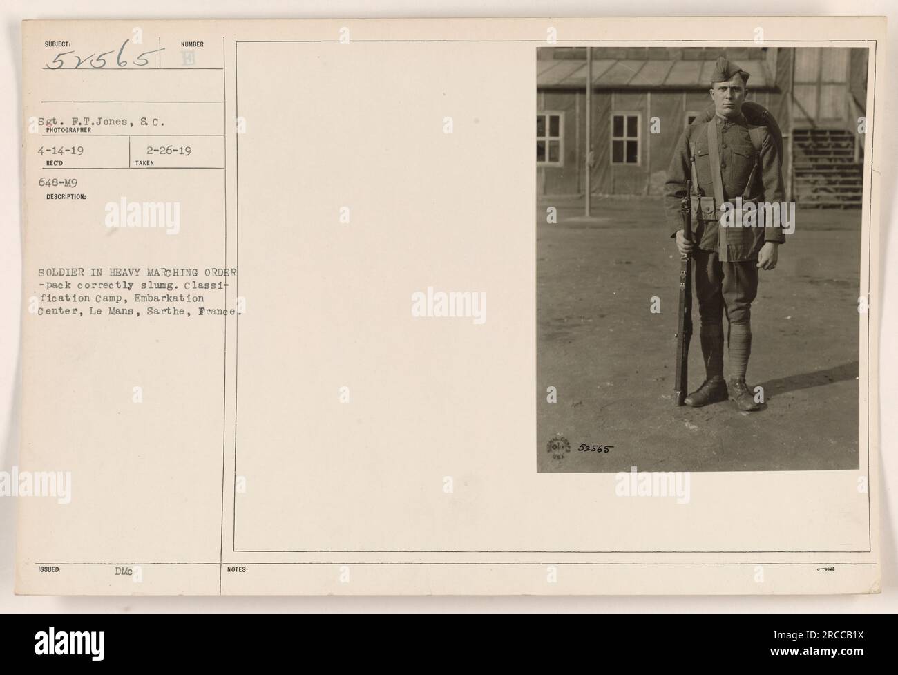 Correctly slung hi-res stock photography and images - Alamy