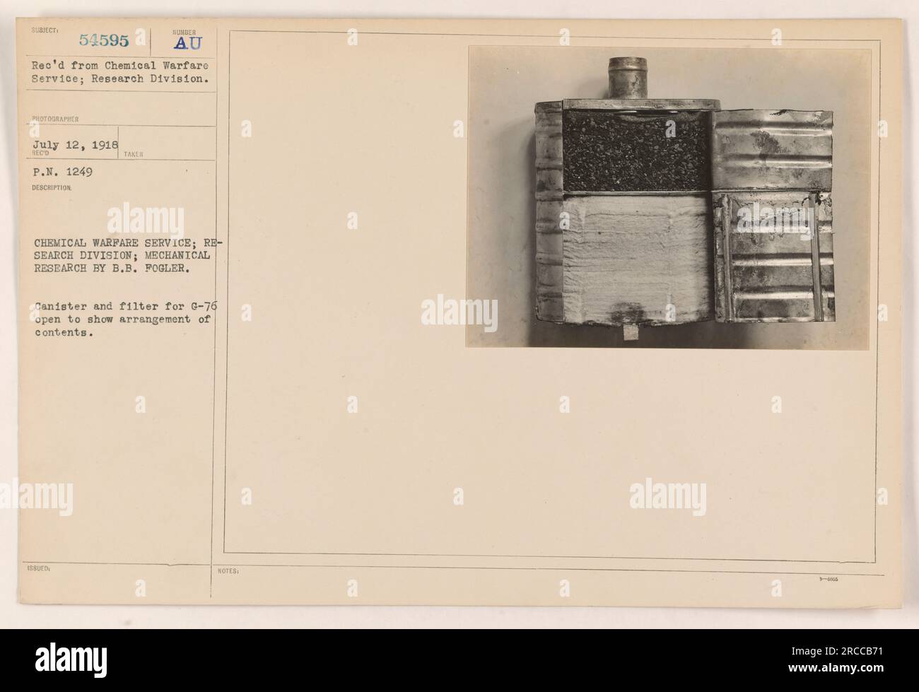 World war 1 gas canister hi-res stock photography and images - Alamy