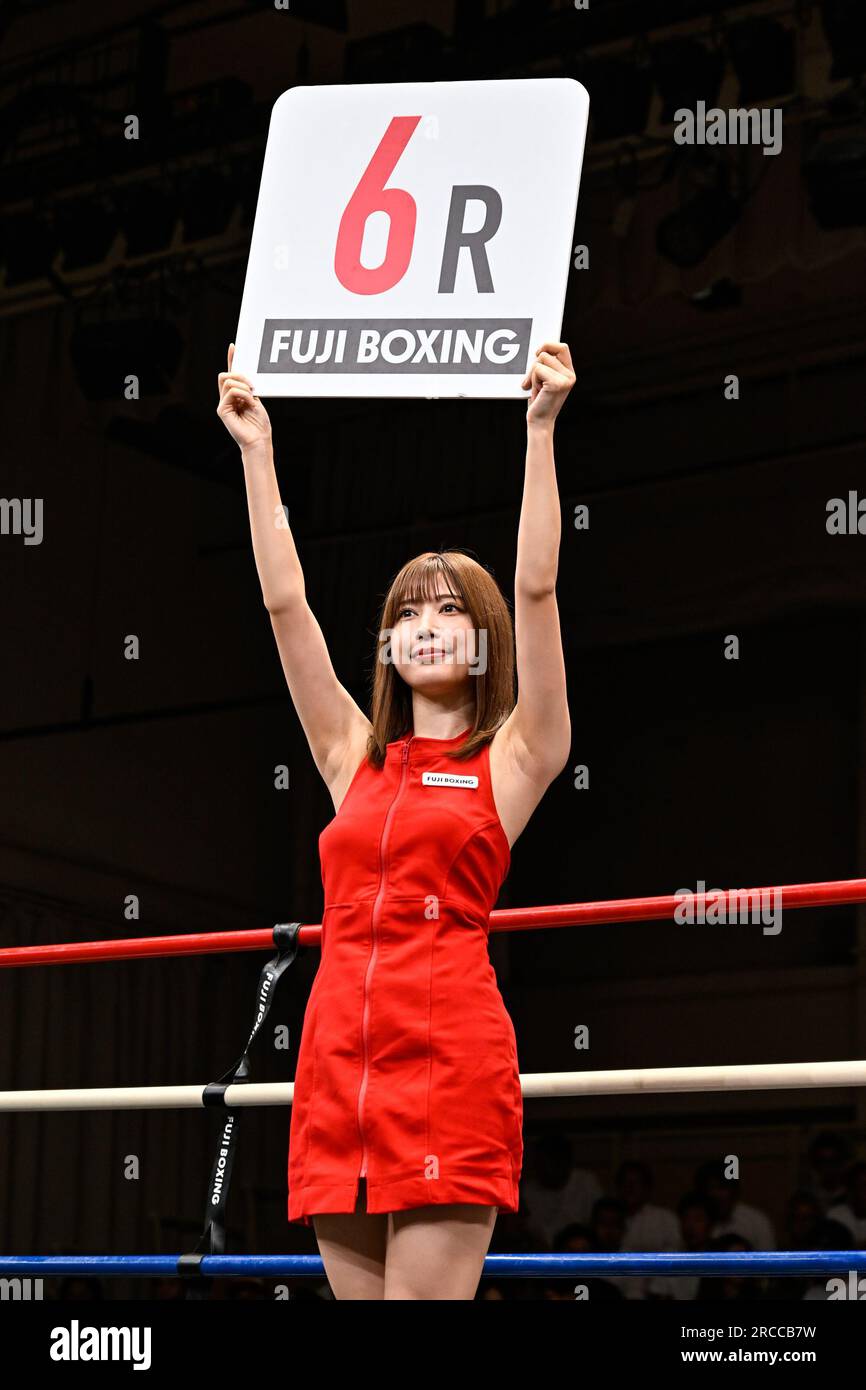 Tokyo, Japan. 11th July, 2023. Ring girl Risa Yukihira displays a sixth round sign during the ...