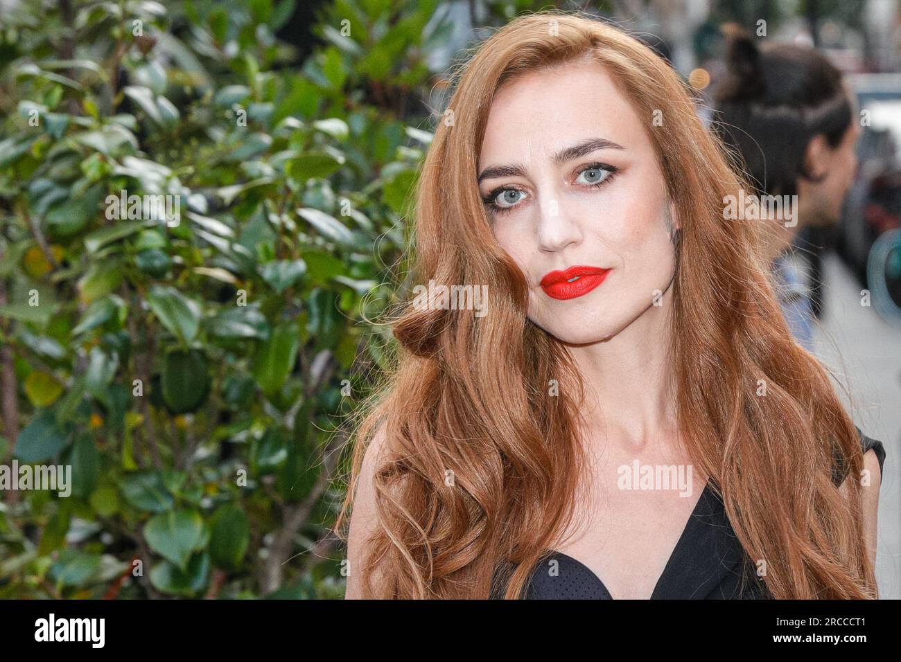 Glamorous blonde model uk hi-res stock photography and images - Alamy