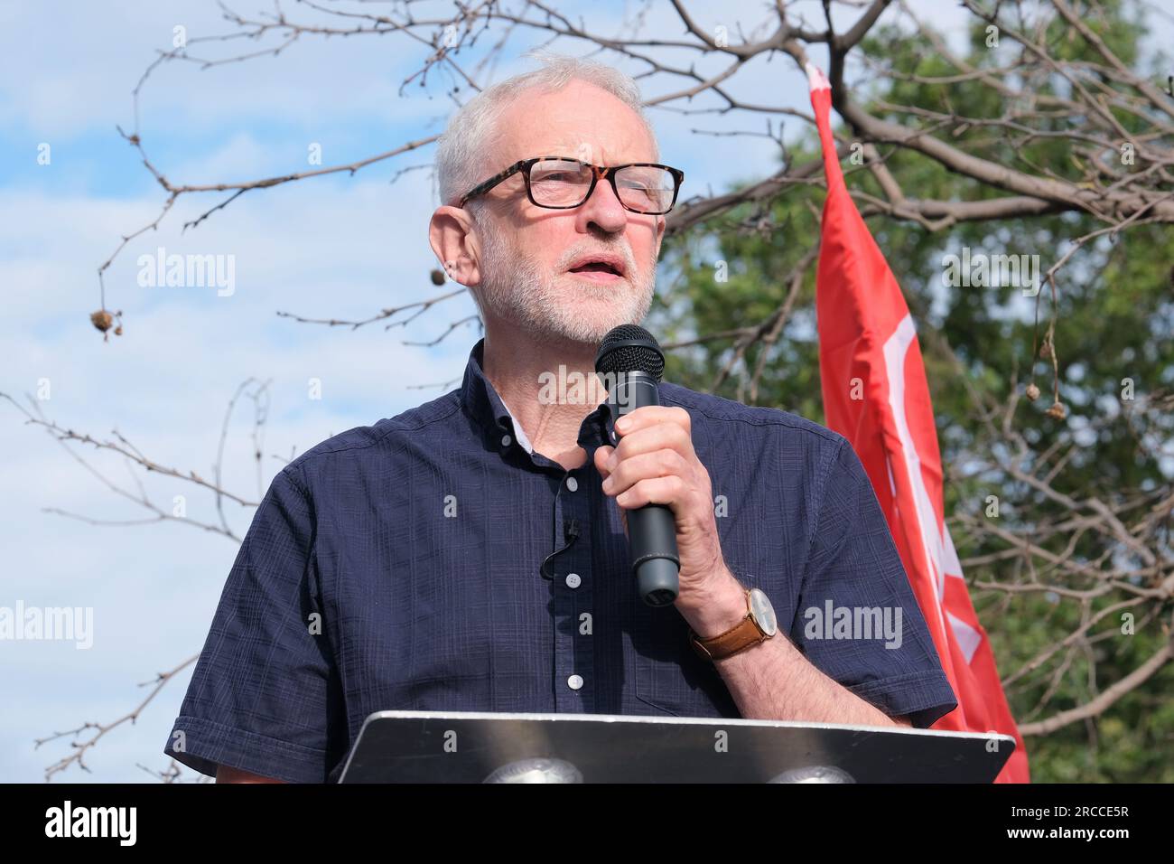 Islington independent mp hi-res stock photography and images - Alamy