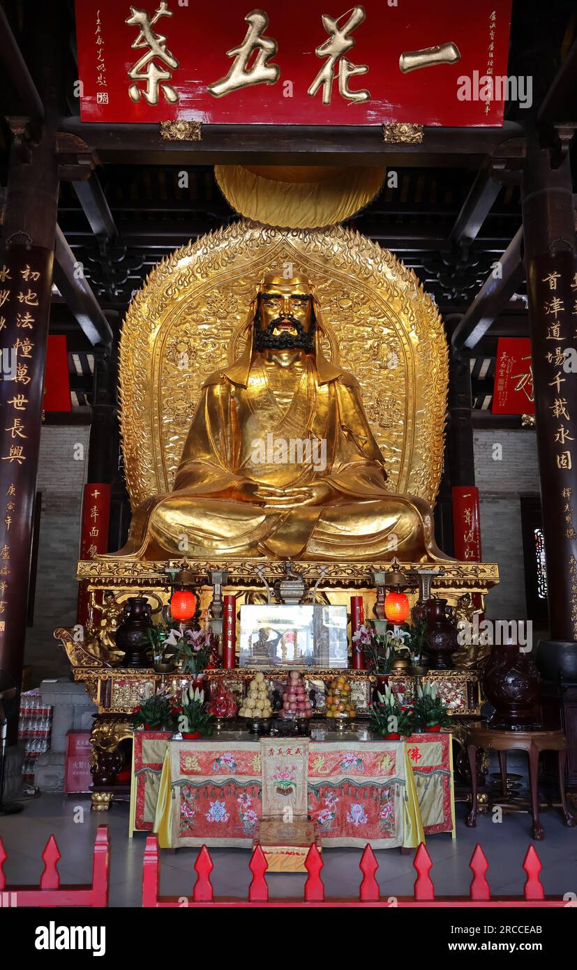 Idols in a Temple of Guangzhou, China Stock Photo - Alamy