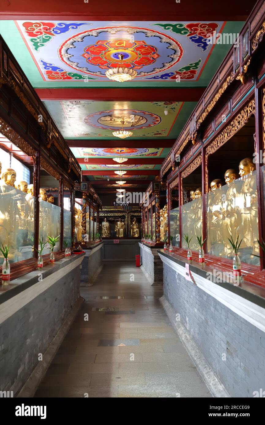 Interior of a Temple in Guangzhou, China Stock Photo - Alamy